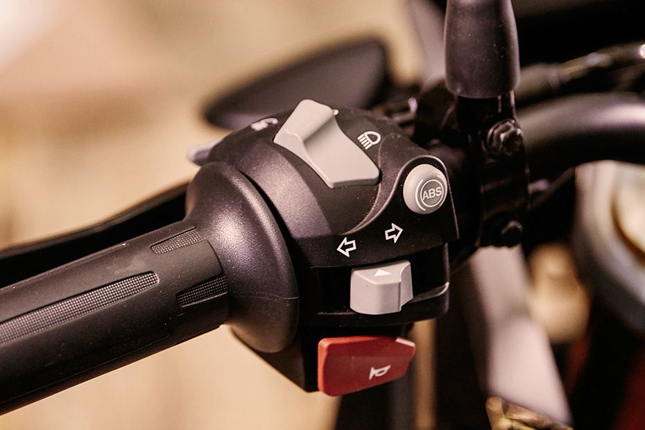 BMW G 310 GS Price in Nepal, Variants, Specs, Mileage, Dealers