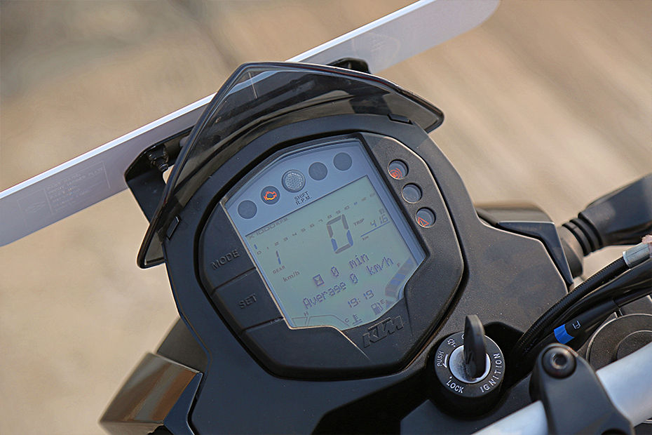 KTM Duke 125 Price in Nepal, Variants, Specs, Mileage, Dealers